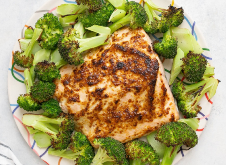 Keto Pan Seared Salmon Recipe - Keto-Friendly Dinner